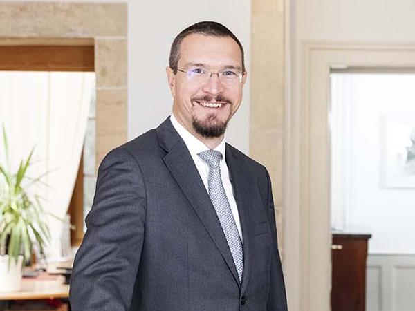 Claude Suter rejoint le comité exécutif de la Banque Bonhôte | Allnews