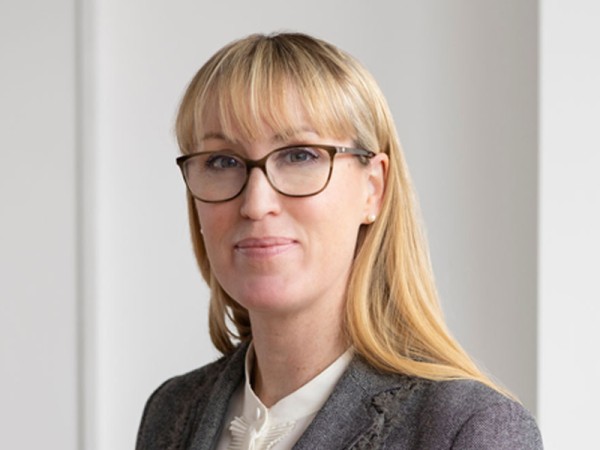 Anna Mulholland | Allnews