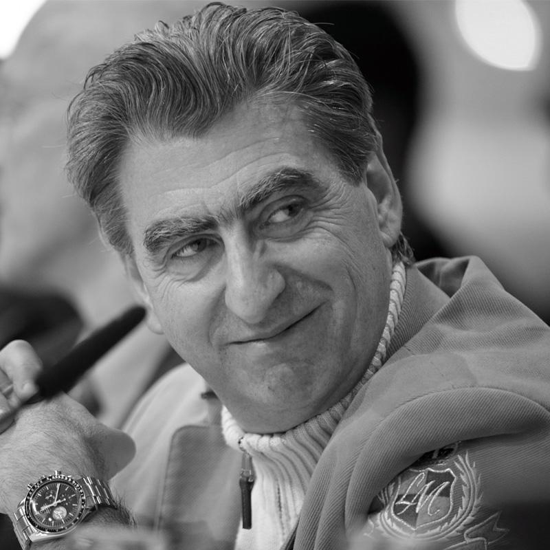 Nick Hayek | Allnews