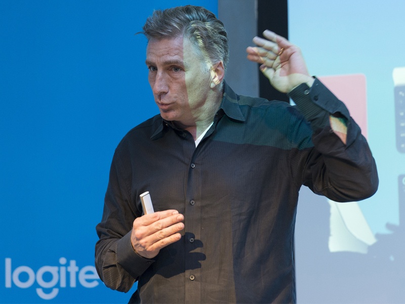 Logitech: le CEO Bracken Darrell démissionne avec effet immédiat | Allnews